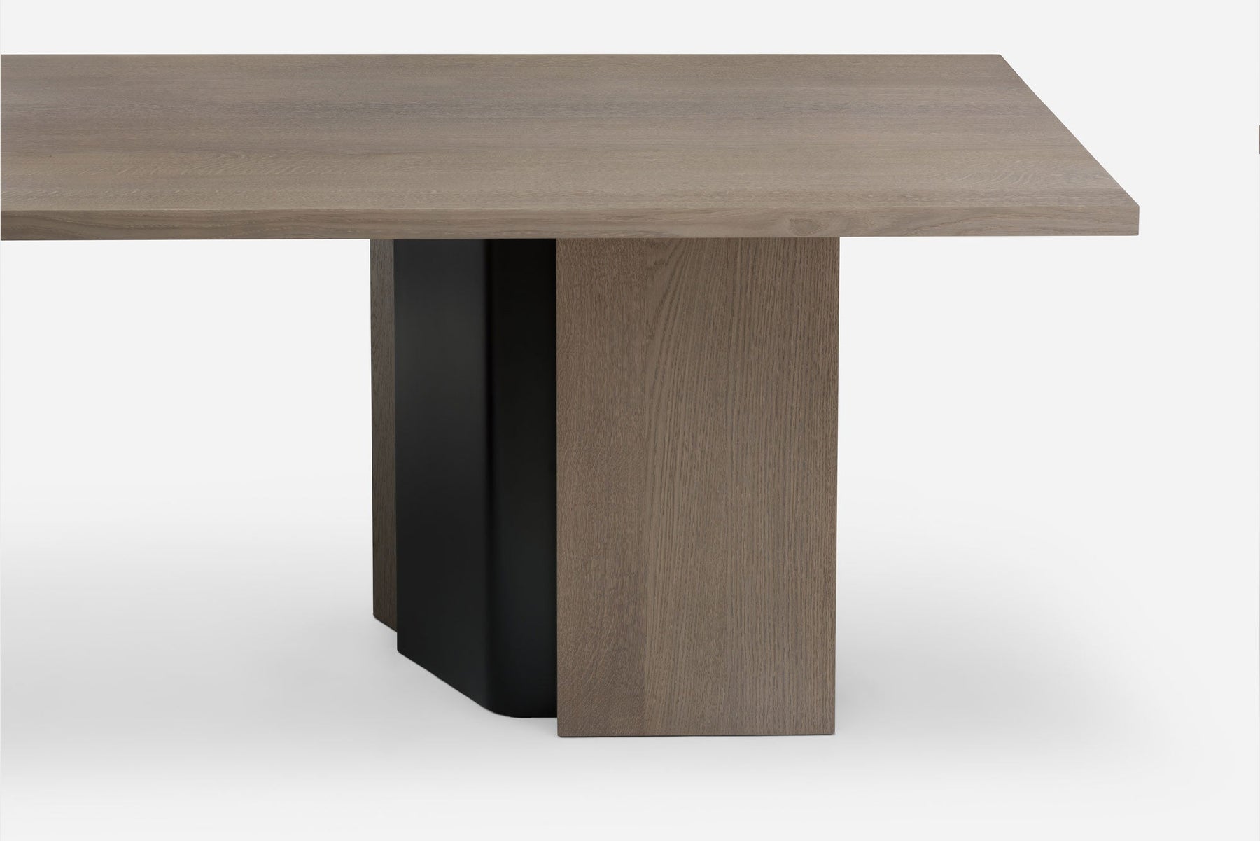 IZAR DINING TABLE – De La Espada USA