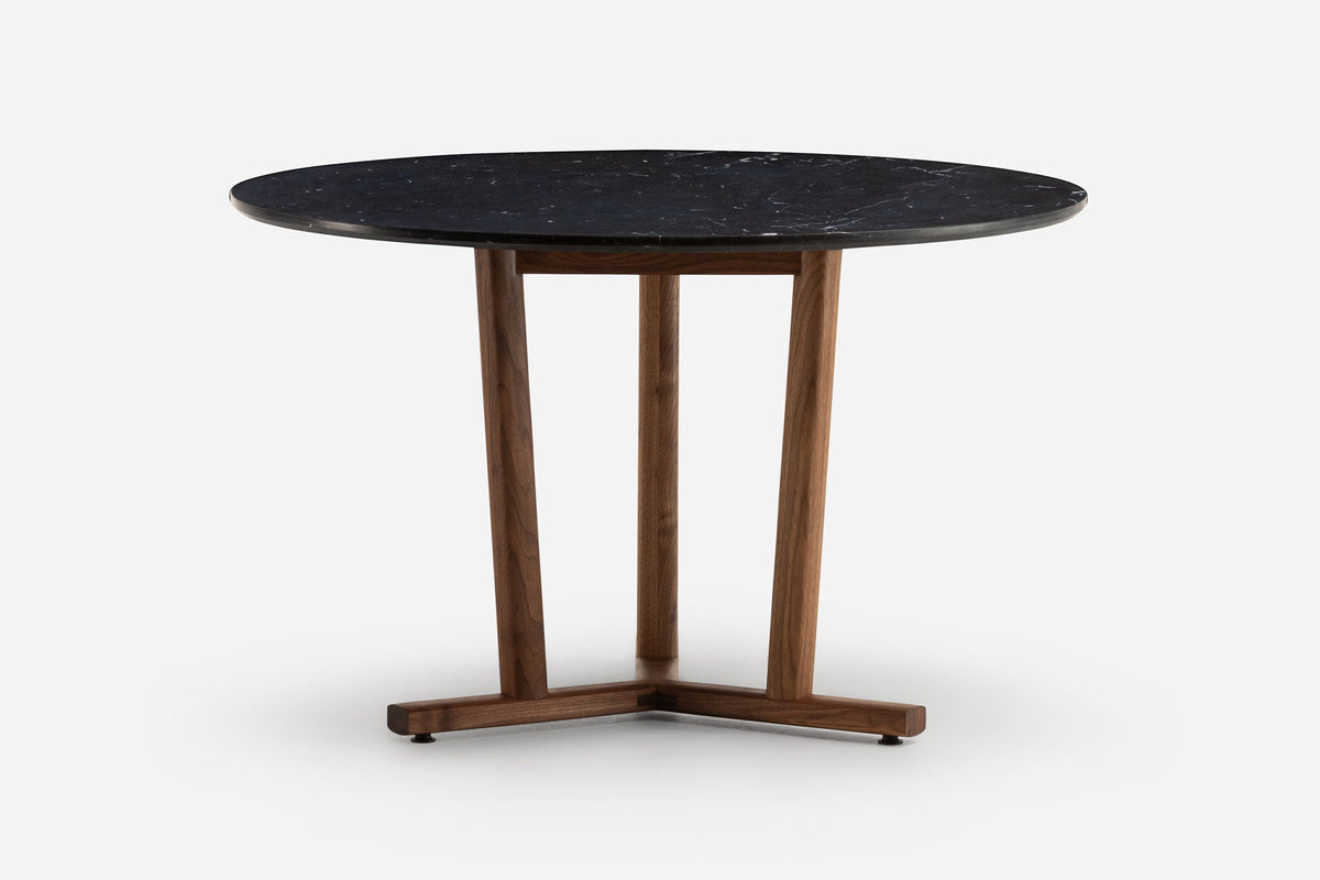 SHAKER ROUND TABLE – De La Espada USA