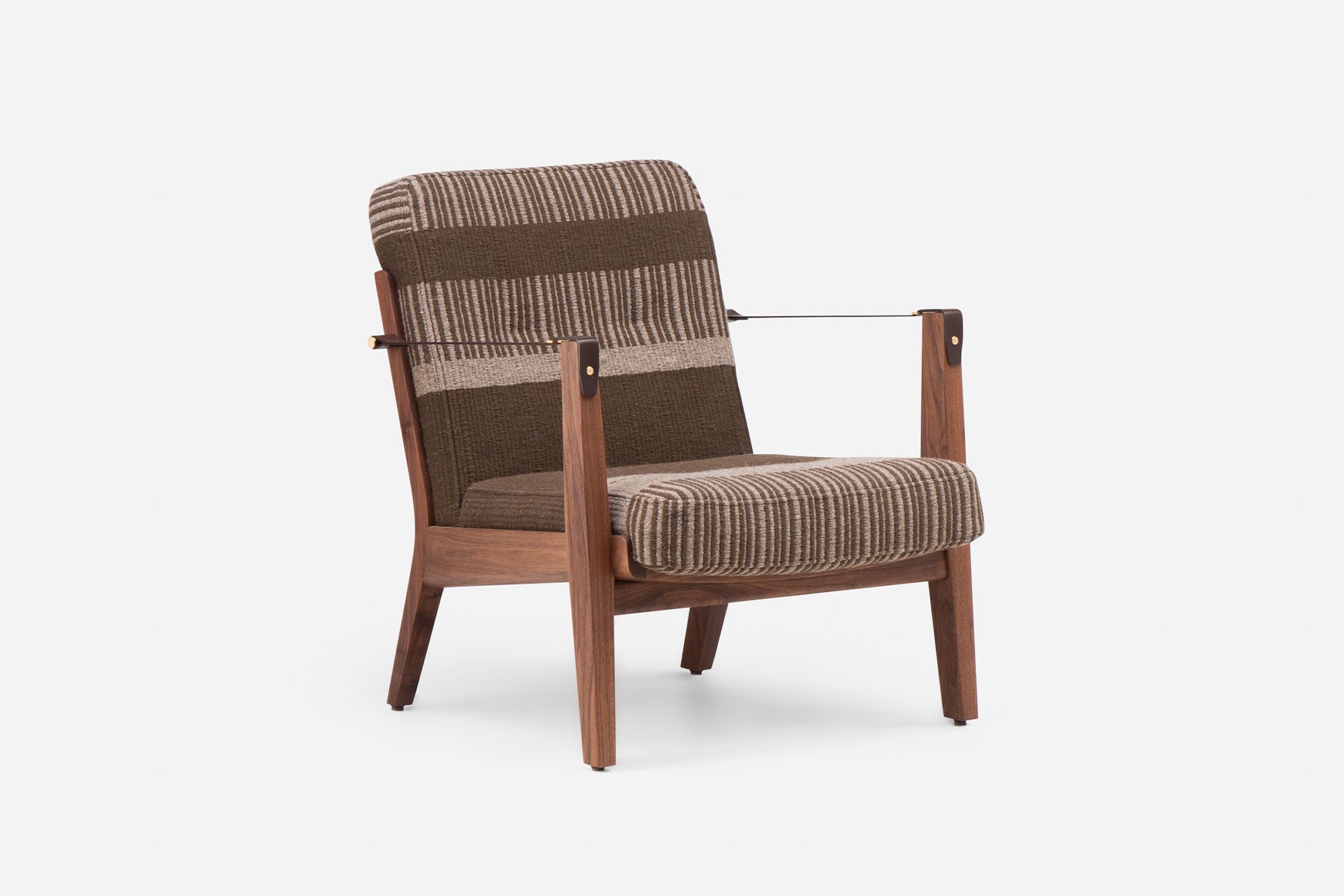 CAPO LOUNGE ARMCHAIR WITH MANTA LIDO UPHOLSTERY – De La Espada USA