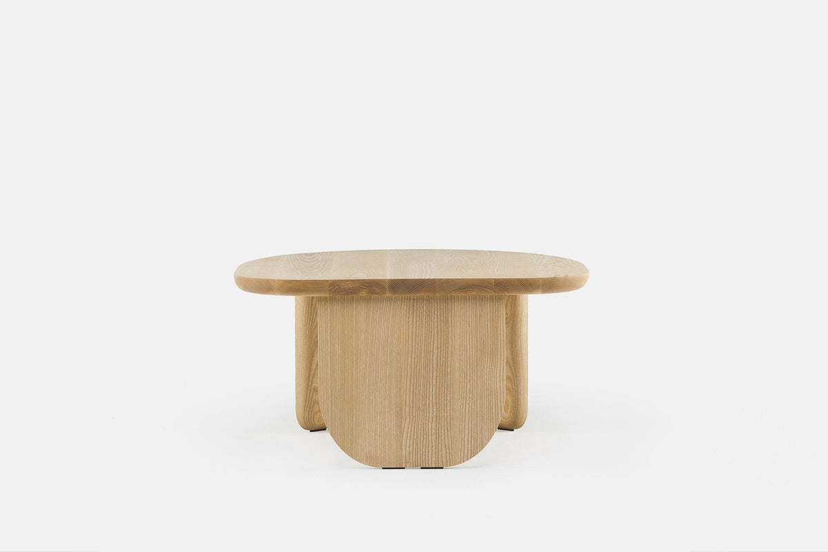 KIM SIDE TABLE – De La Espada USA